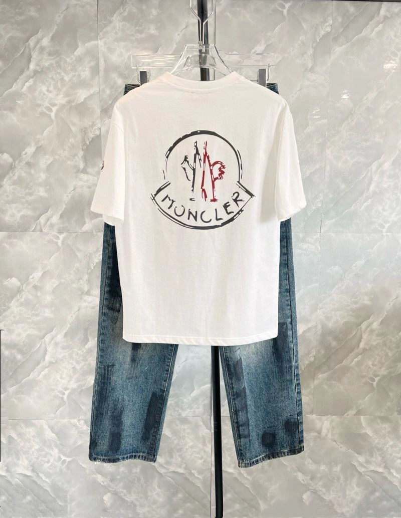 Bargain Moncler T-Shirts