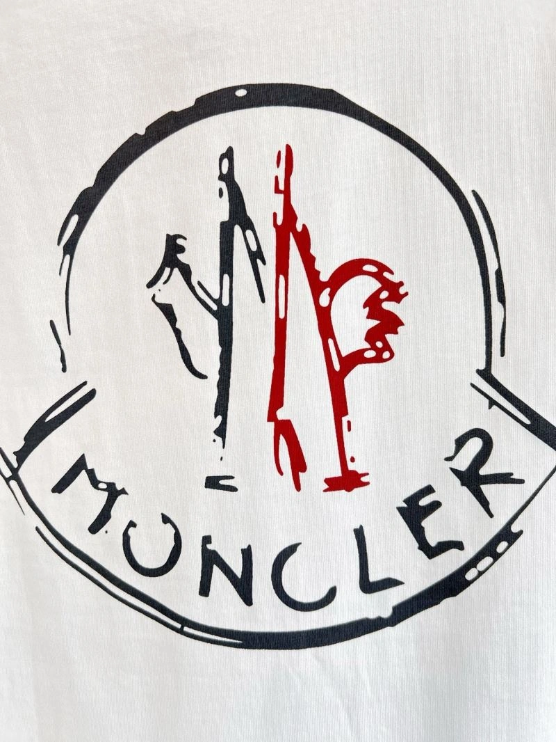 Bargain Moncler T-Shirts