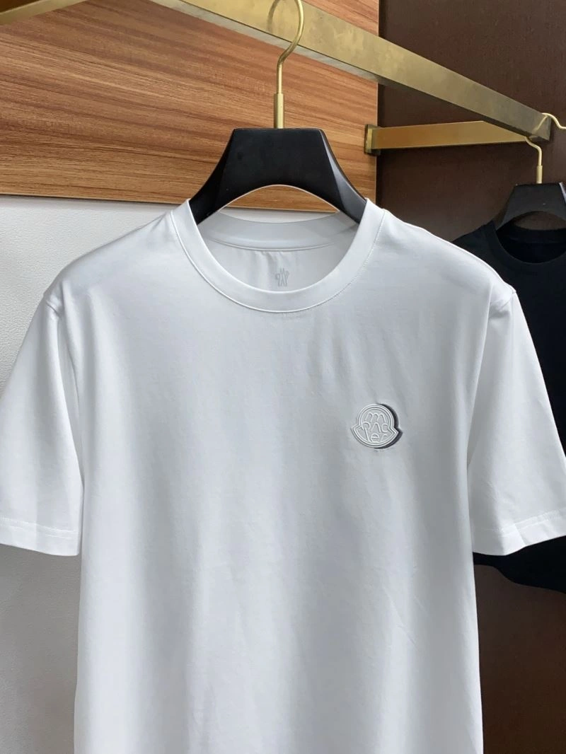 Cut-rate Moncler T-Shirts