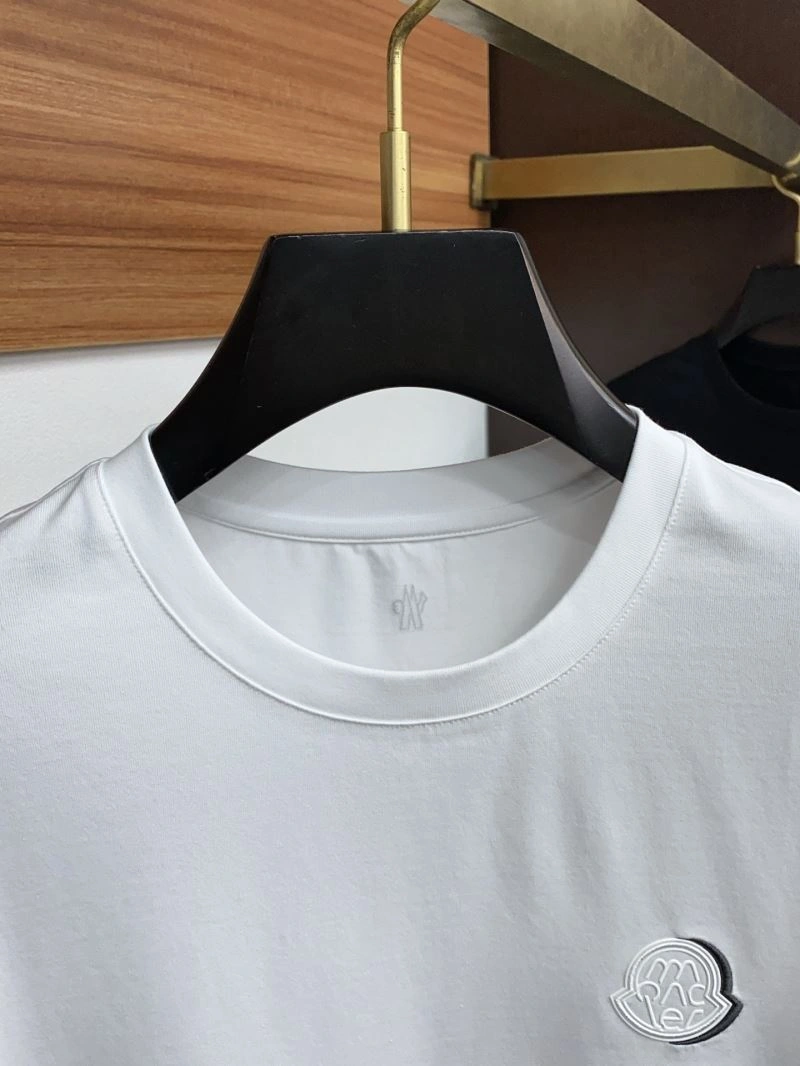 Cut-rate Moncler T-Shirts