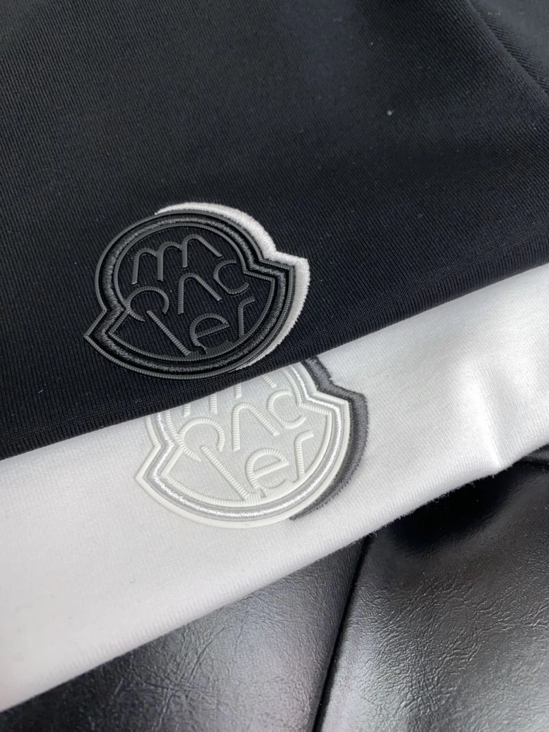 Cut-rate Moncler T-Shirts