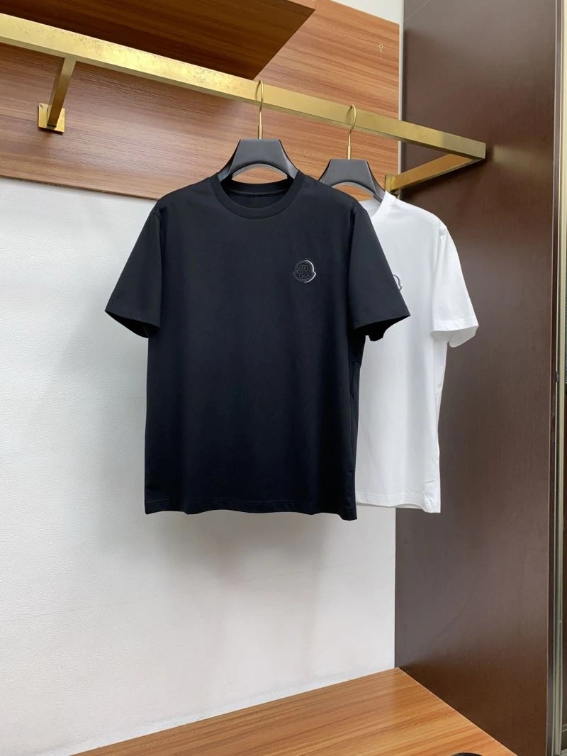 Cut-rate Moncler T-Shirts