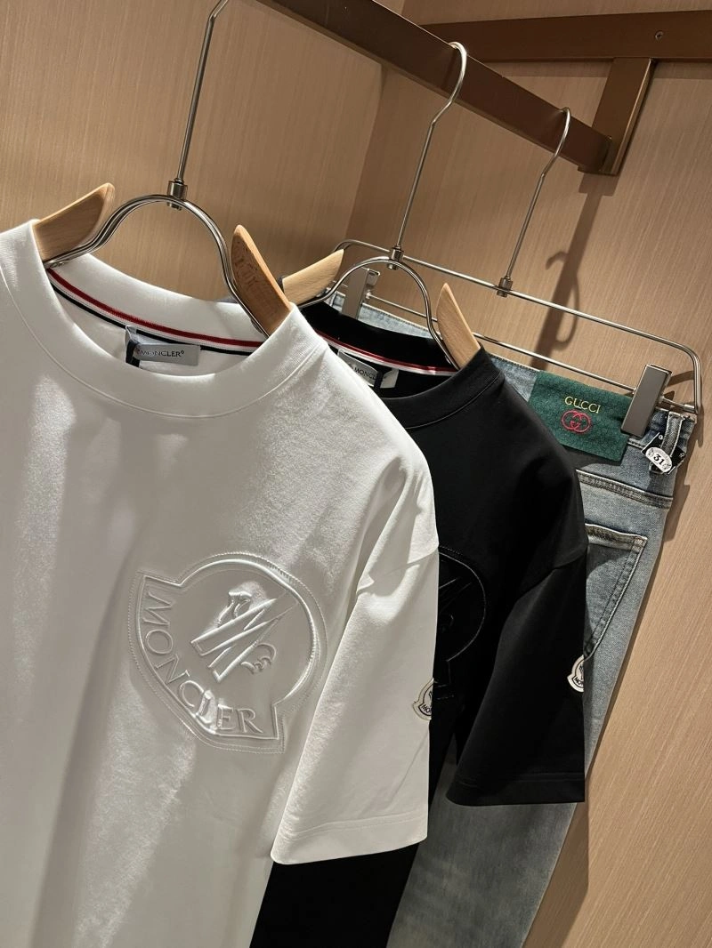 High fidelity Moncler T-Shirts