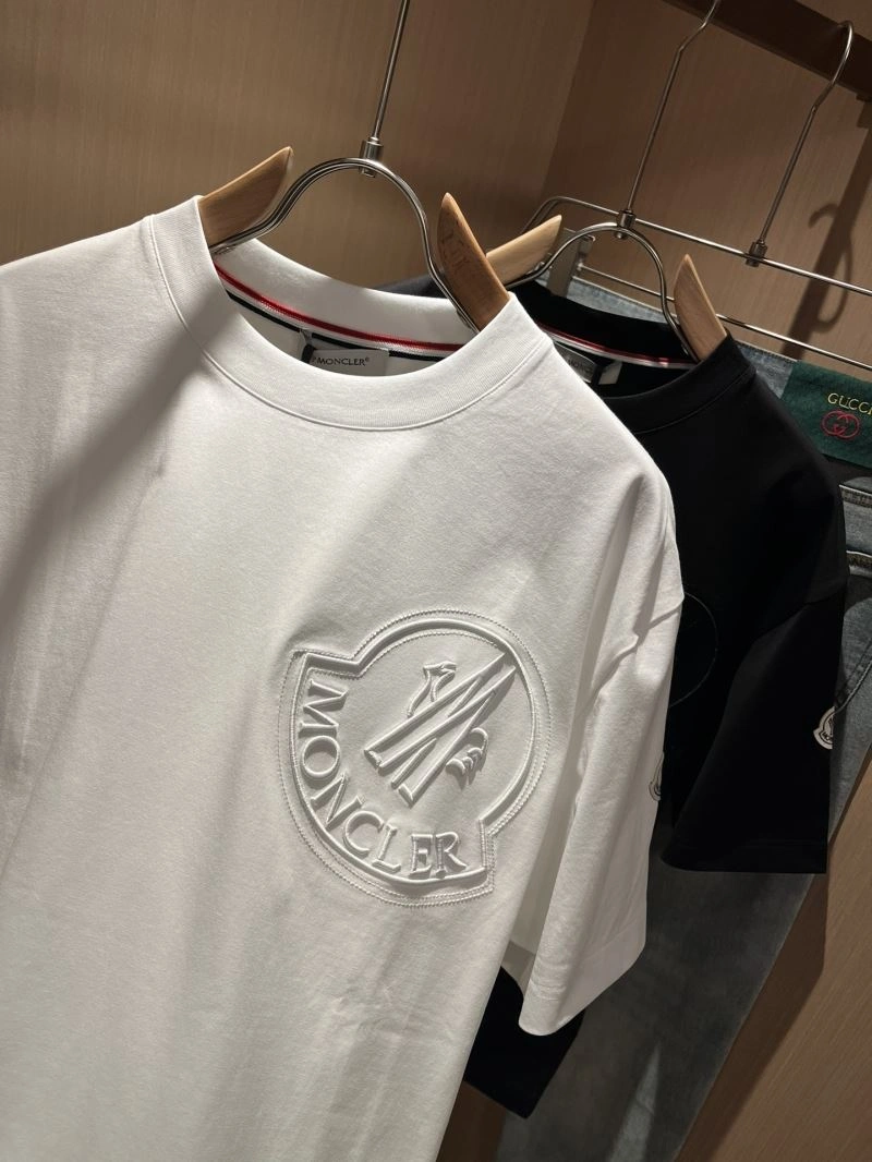 High fidelity Moncler T-Shirts