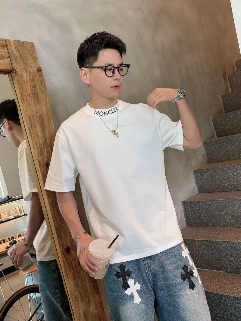 Top mirror Moncler T-Shirts