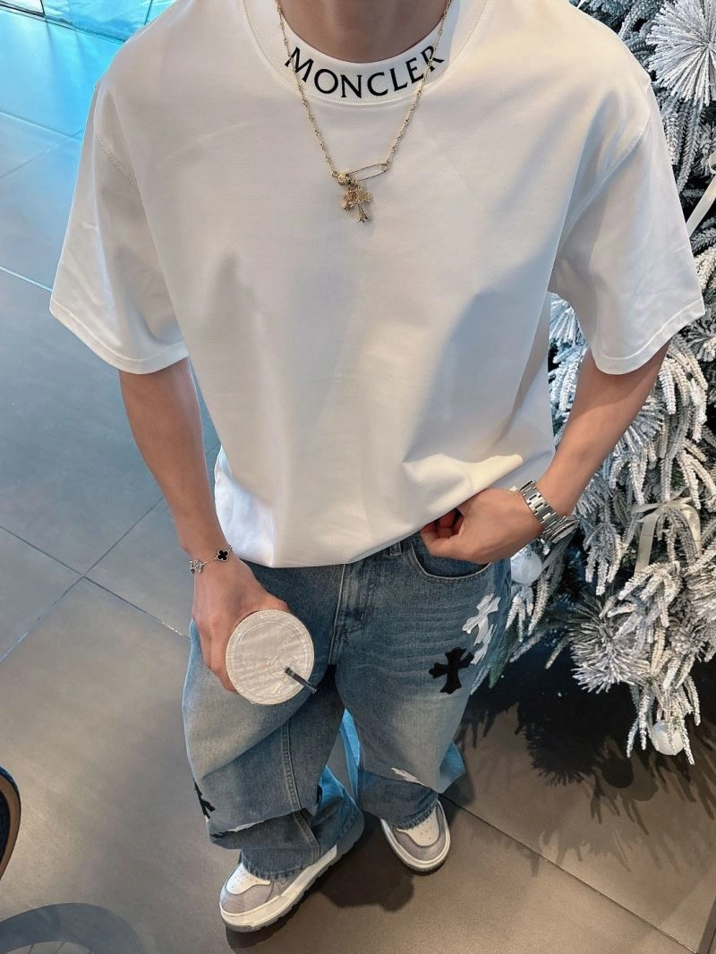 Top mirror Moncler T-Shirts