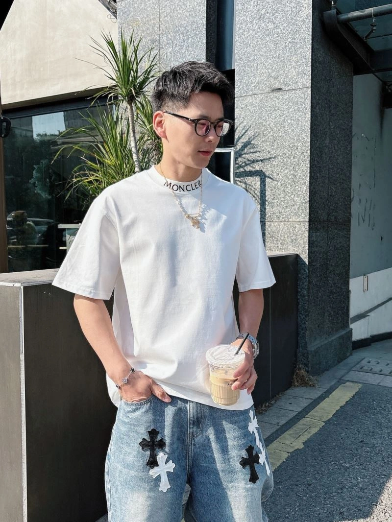 Top mirror Moncler T-Shirts