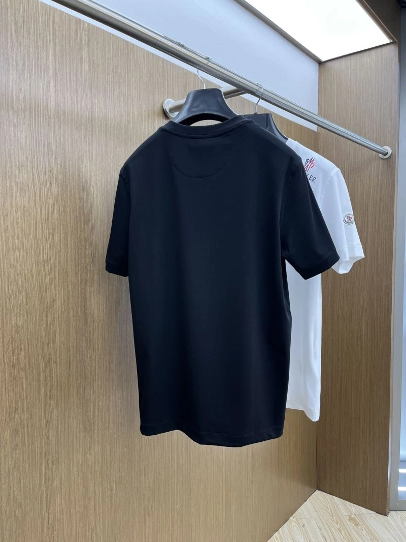 Inexpensive Moncler T-Shirts