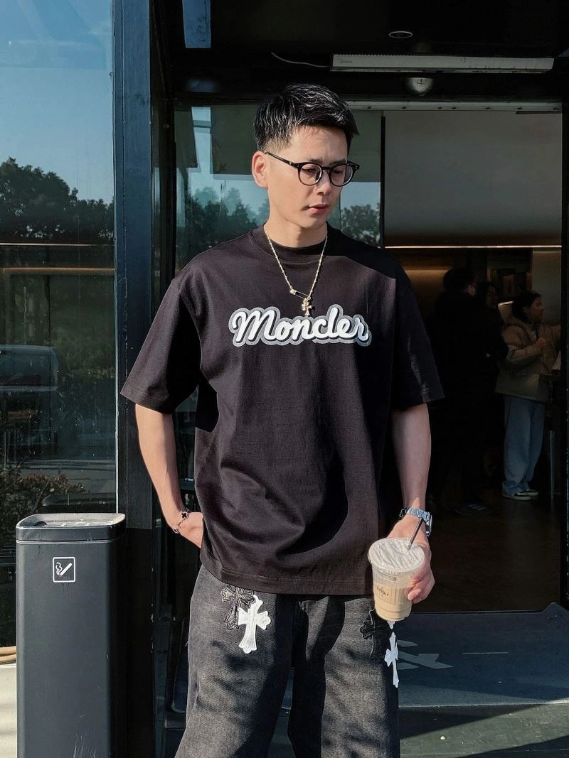 Economical Moncler T-Shirts