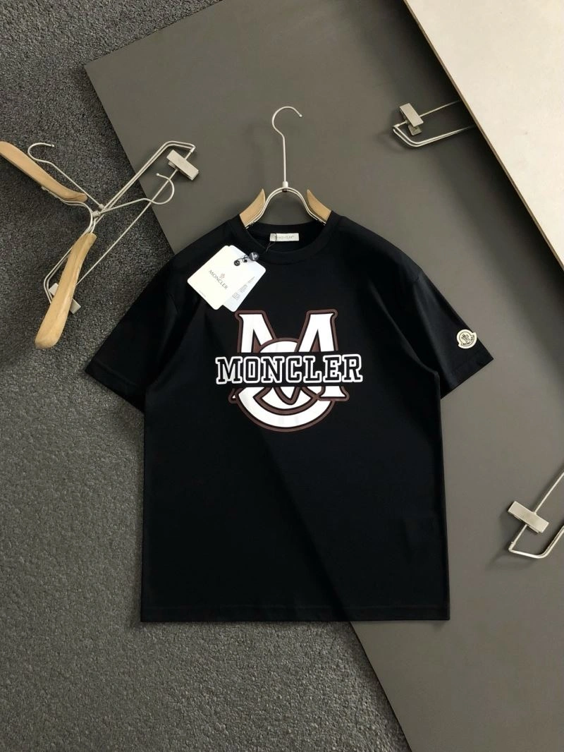 Indistinguishable Moncler T-Shirts