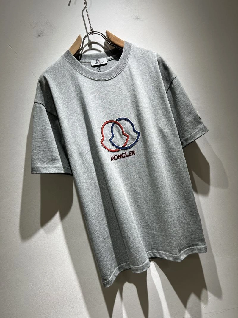 Accurate model Moncler T-Shirts