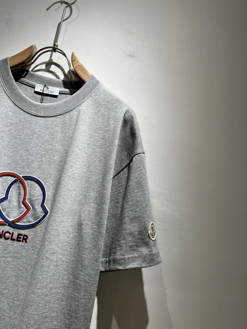 Accurate model Moncler T-Shirts