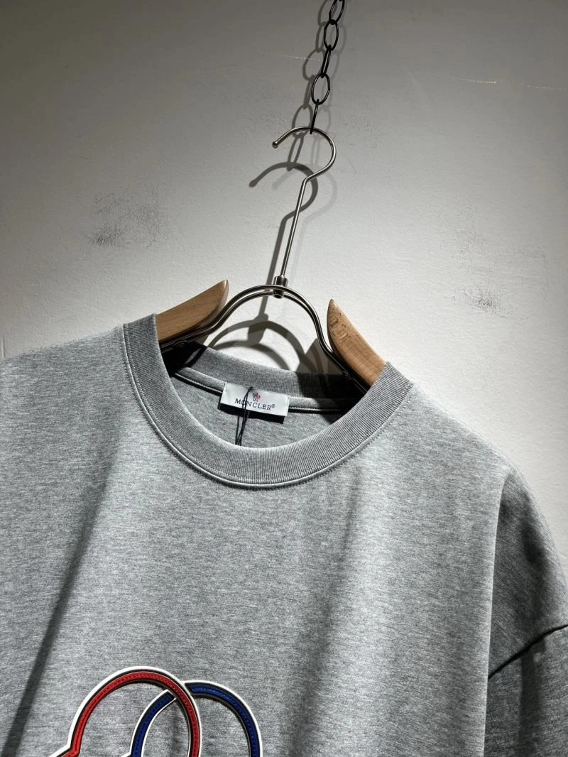 Accurate model Moncler T-Shirts
