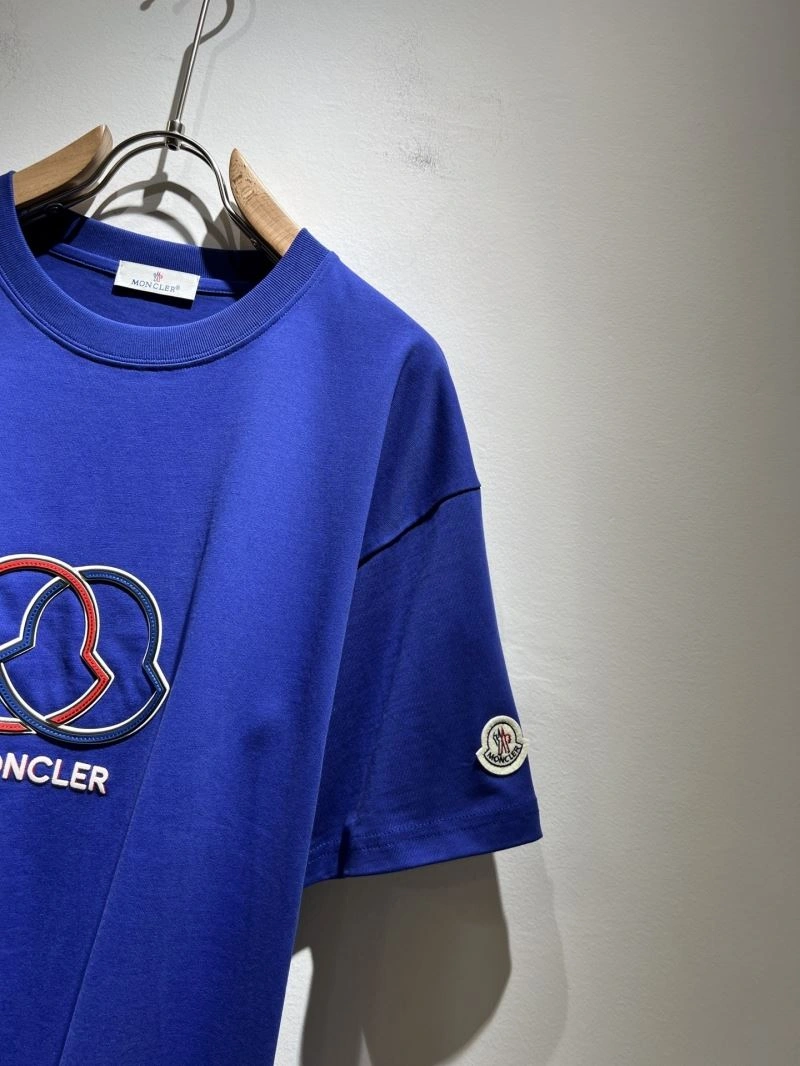 Accurate model Moncler T-Shirts