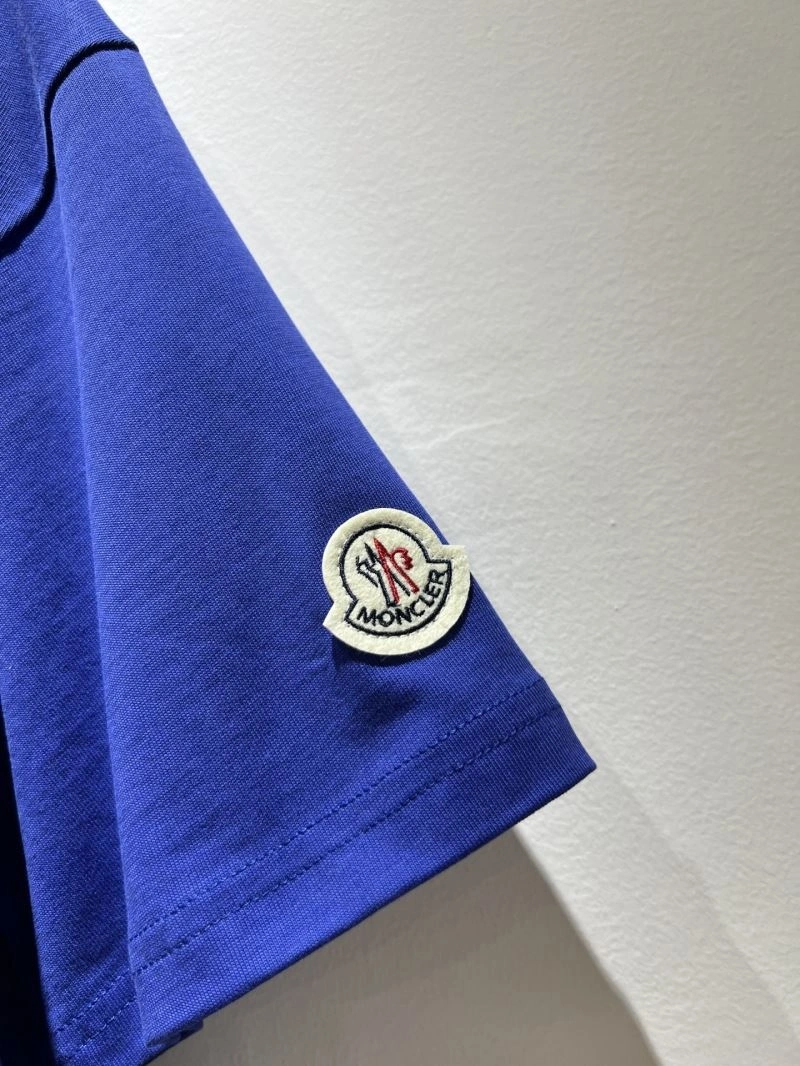 Accurate model Moncler T-Shirts