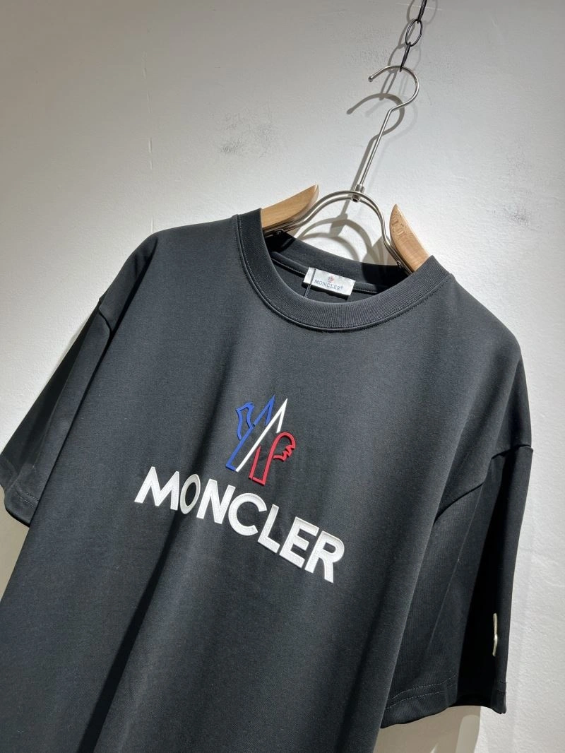Legit Moncler T-Shirts