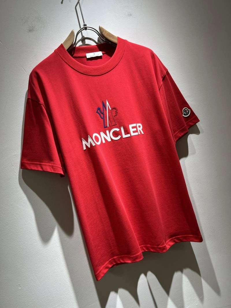 Bargain Moncler T-Shirts