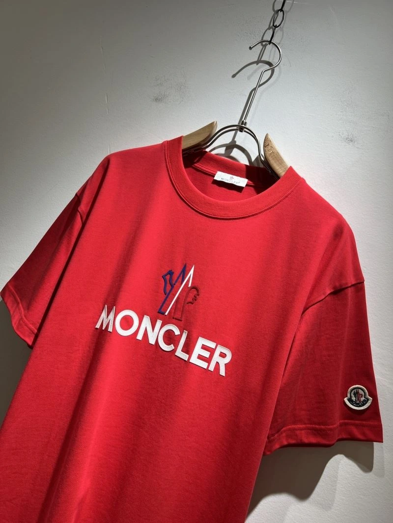 Bargain Moncler T-Shirts