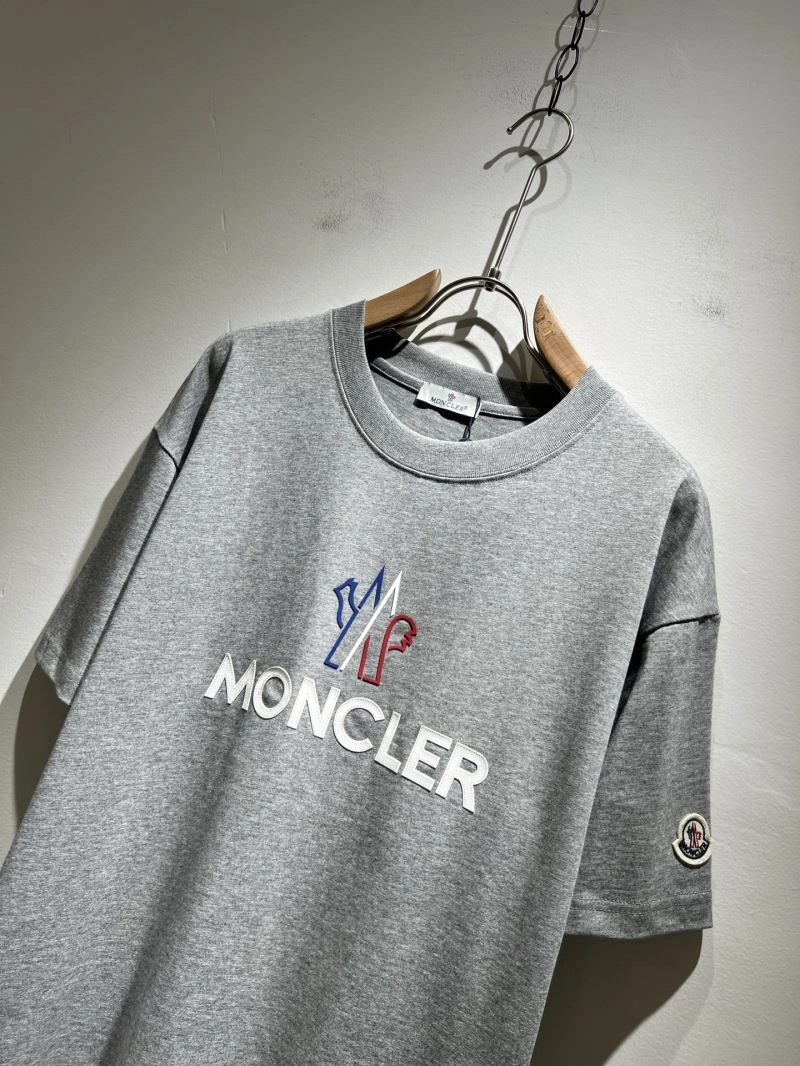 Perfect replica Moncler T-Shirts
