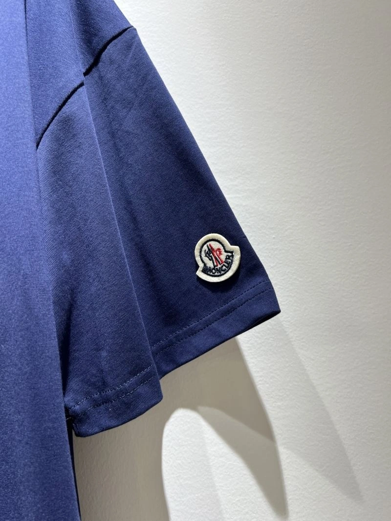 Inexpensive Moncler T-Shirts