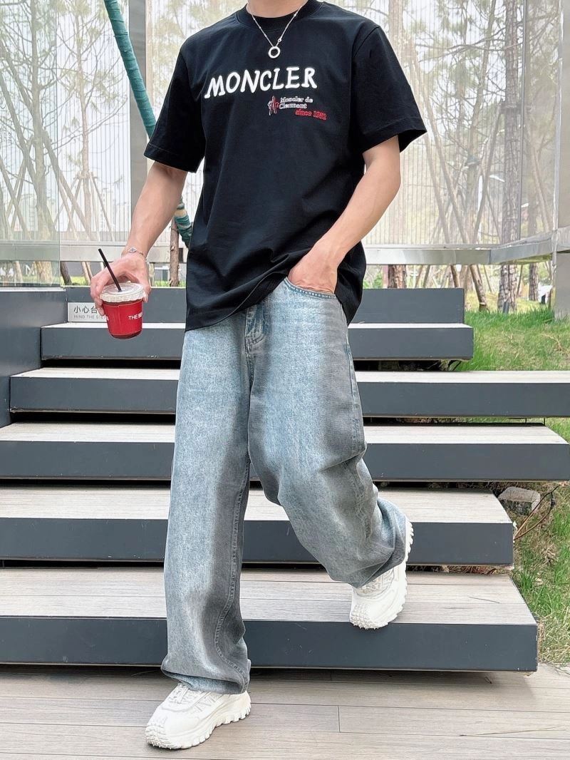 Accurate model Moncler T-Shirts