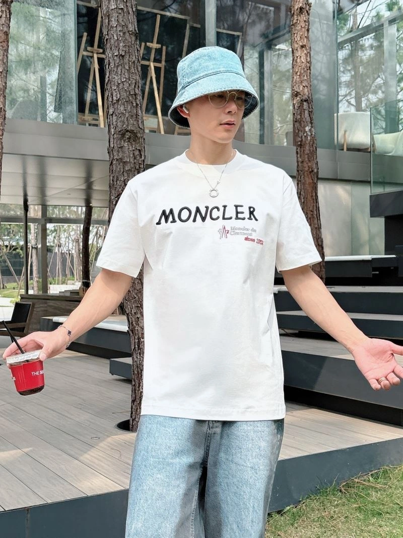 Reasonably priced Moncler T-Shirts