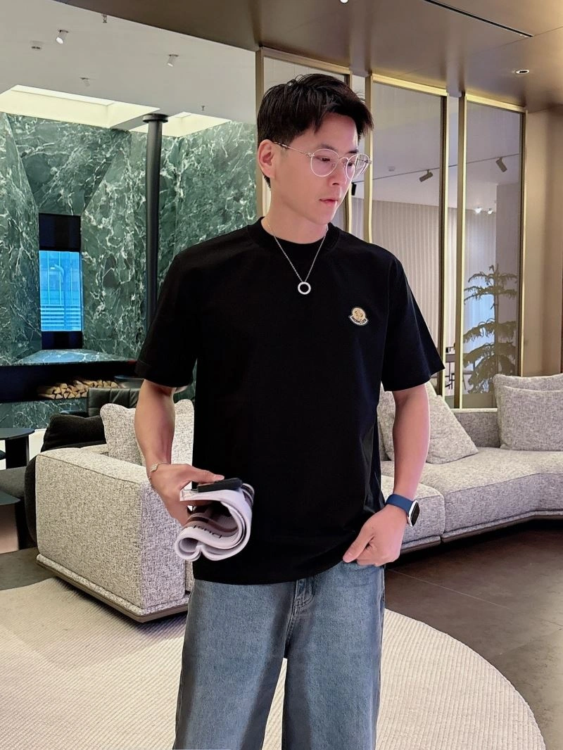 Exact replica Moncler T-Shirts
