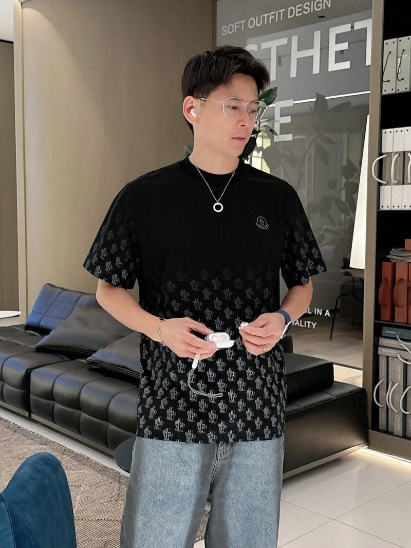 Brand-original Moncler T-Shirts