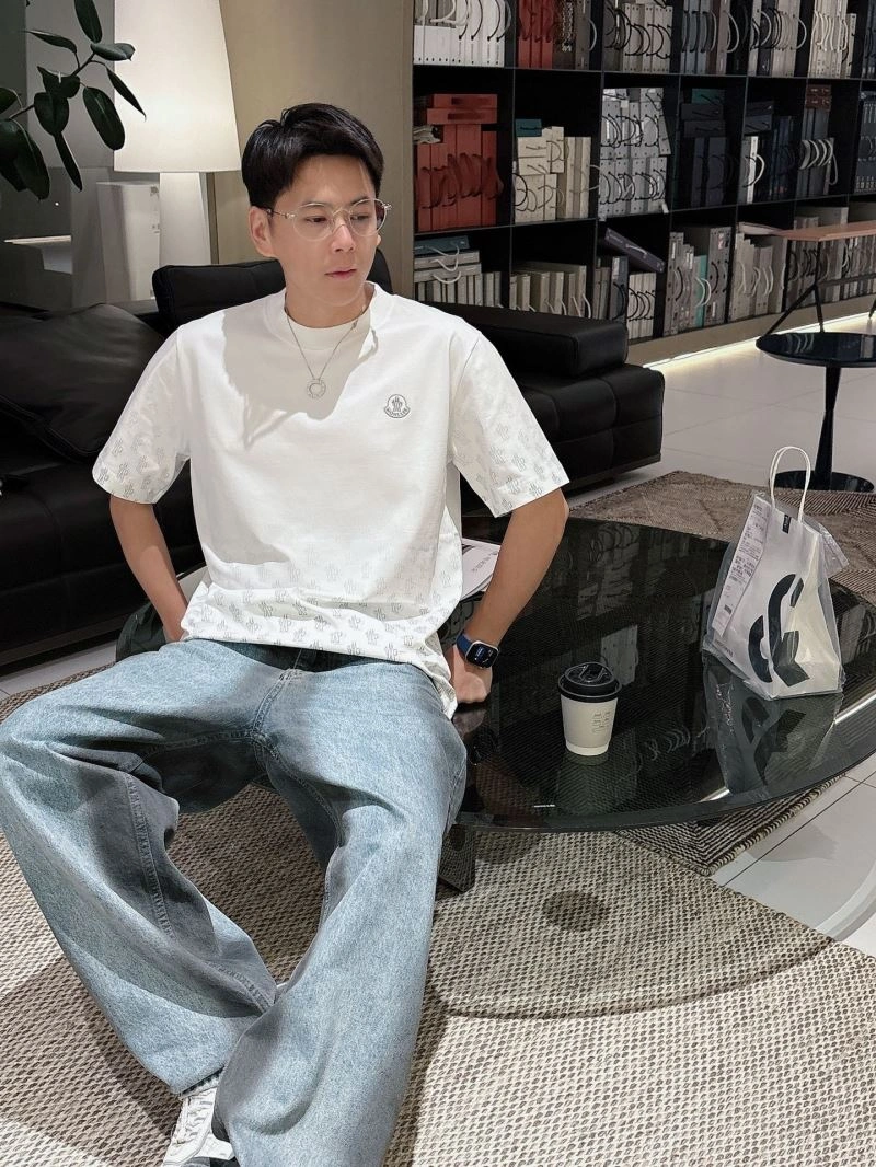 Value-priced Moncler T-Shirts