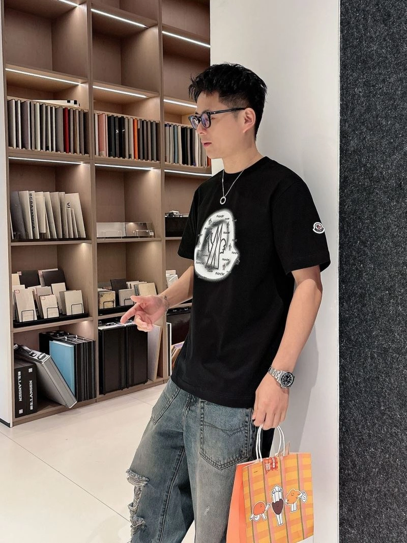 Legit Moncler T-Shirts