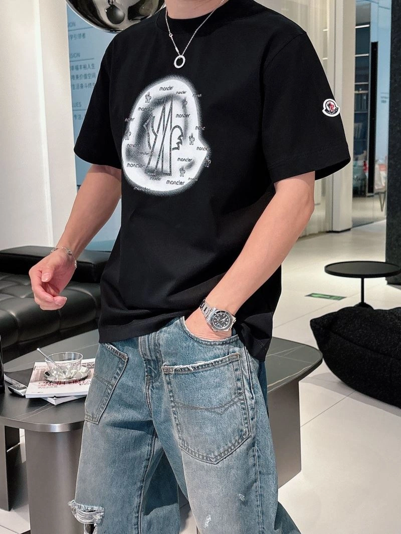 Legit Moncler T-Shirts