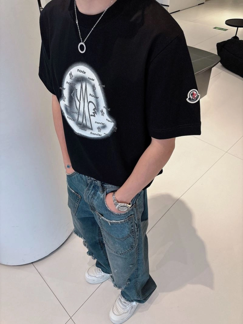Legit Moncler T-Shirts