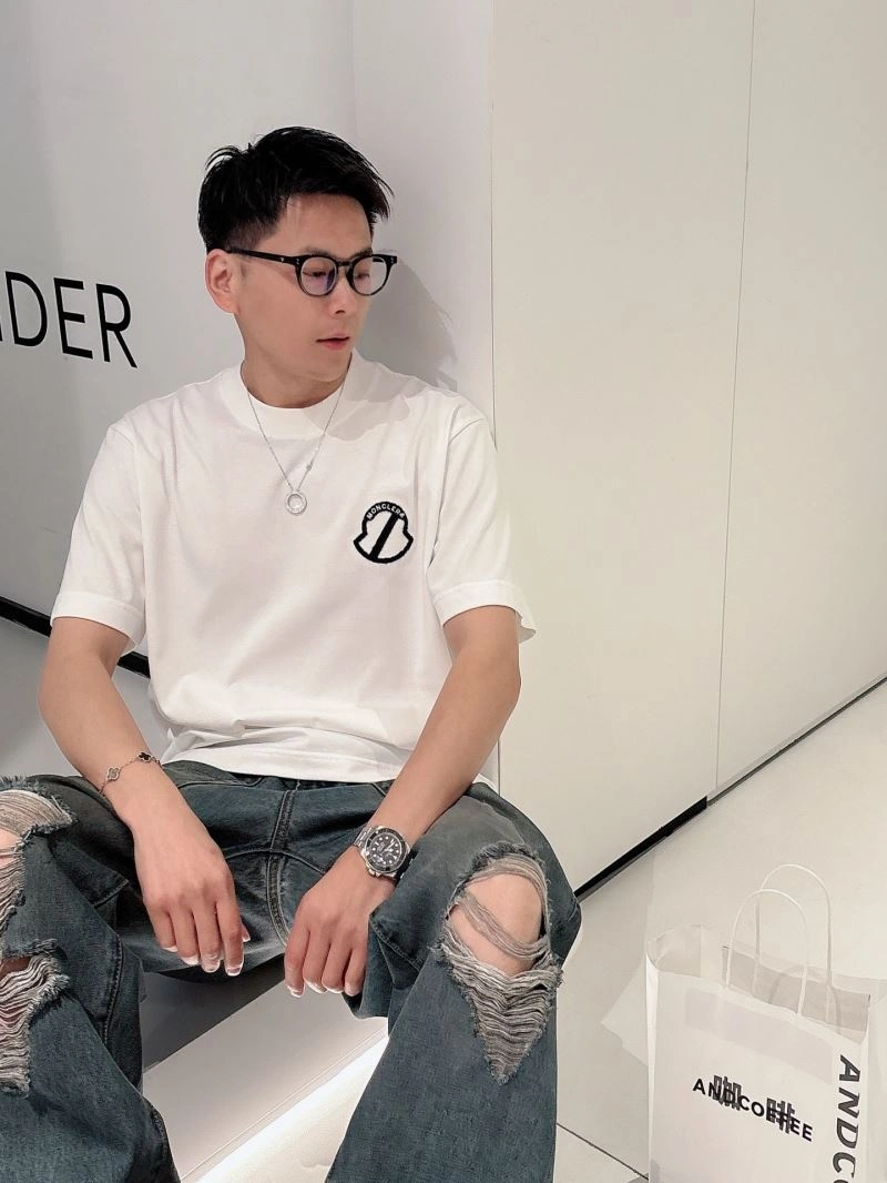 Factory-made Moncler T-Shirts