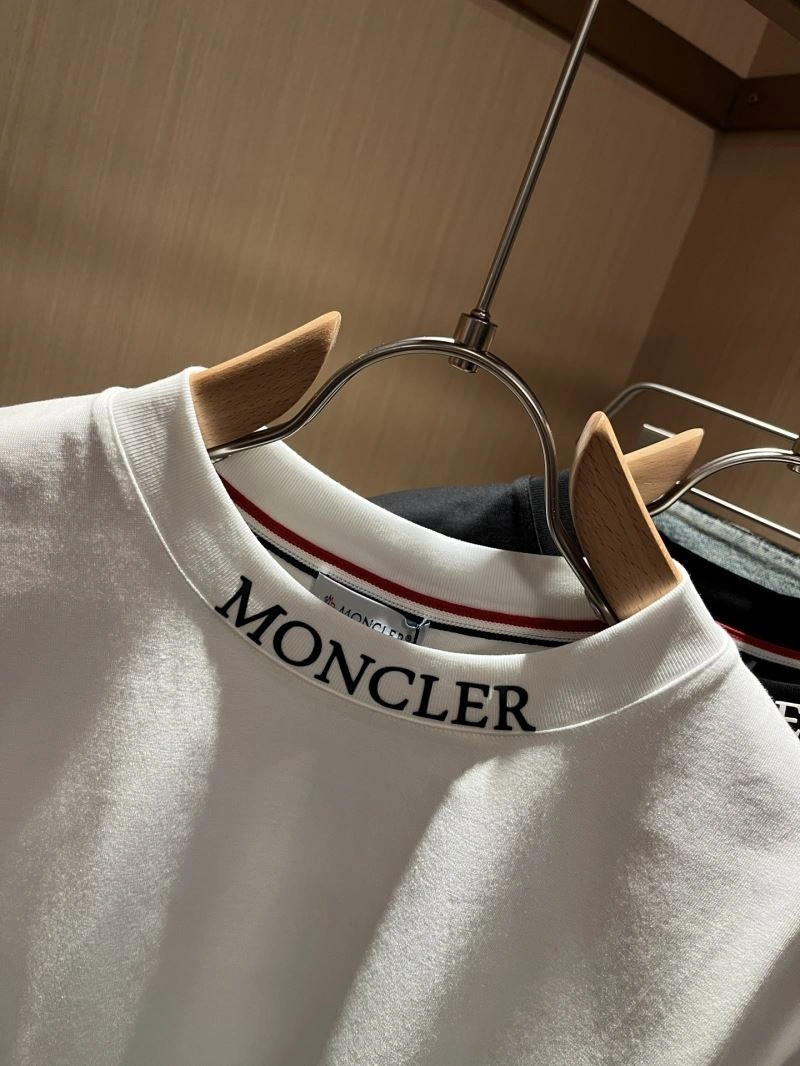 Indistinguishable Moncler T-Shirts