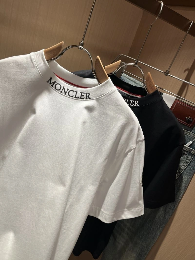 Indistinguishable Moncler T-Shirts