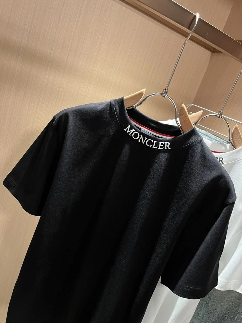 Indistinguishable Moncler T-Shirts