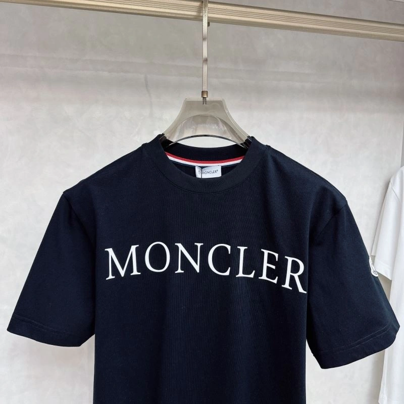 Inexpensive Moncler T-Shirts