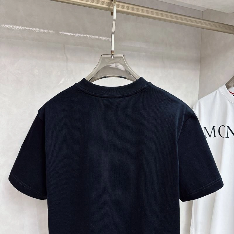 Inexpensive Moncler T-Shirts