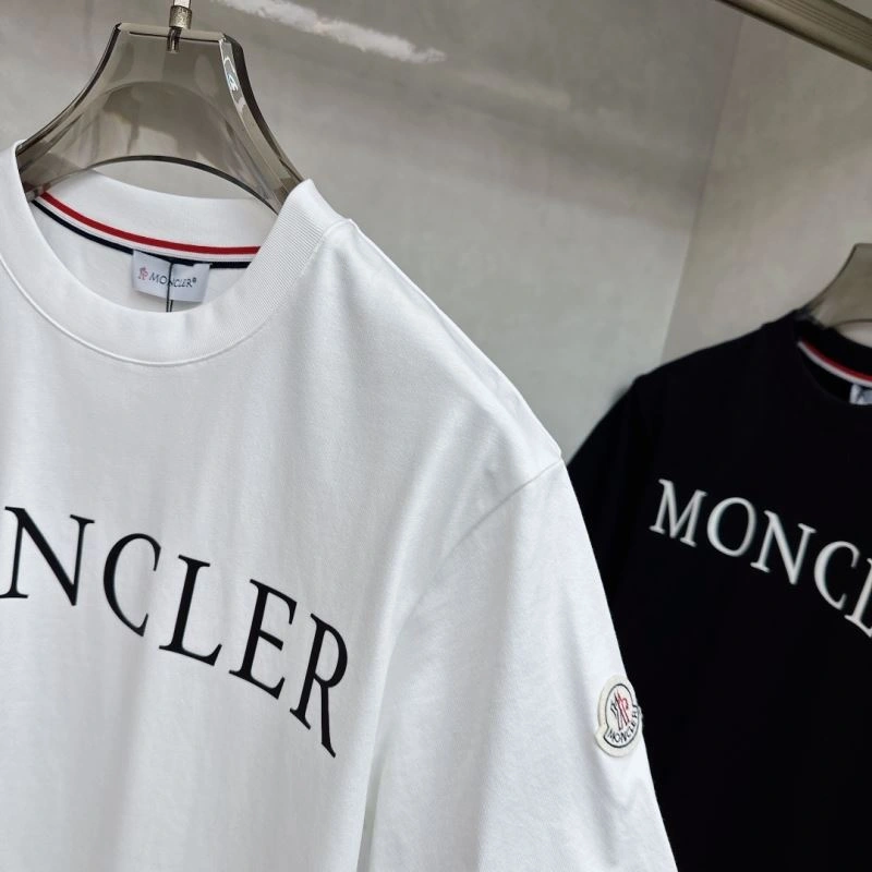 Inexpensive Moncler T-Shirts