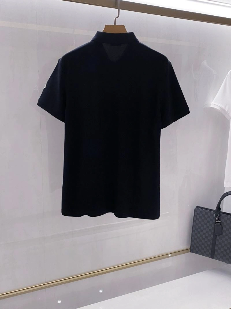 Top mirror Moncler T-Shirts