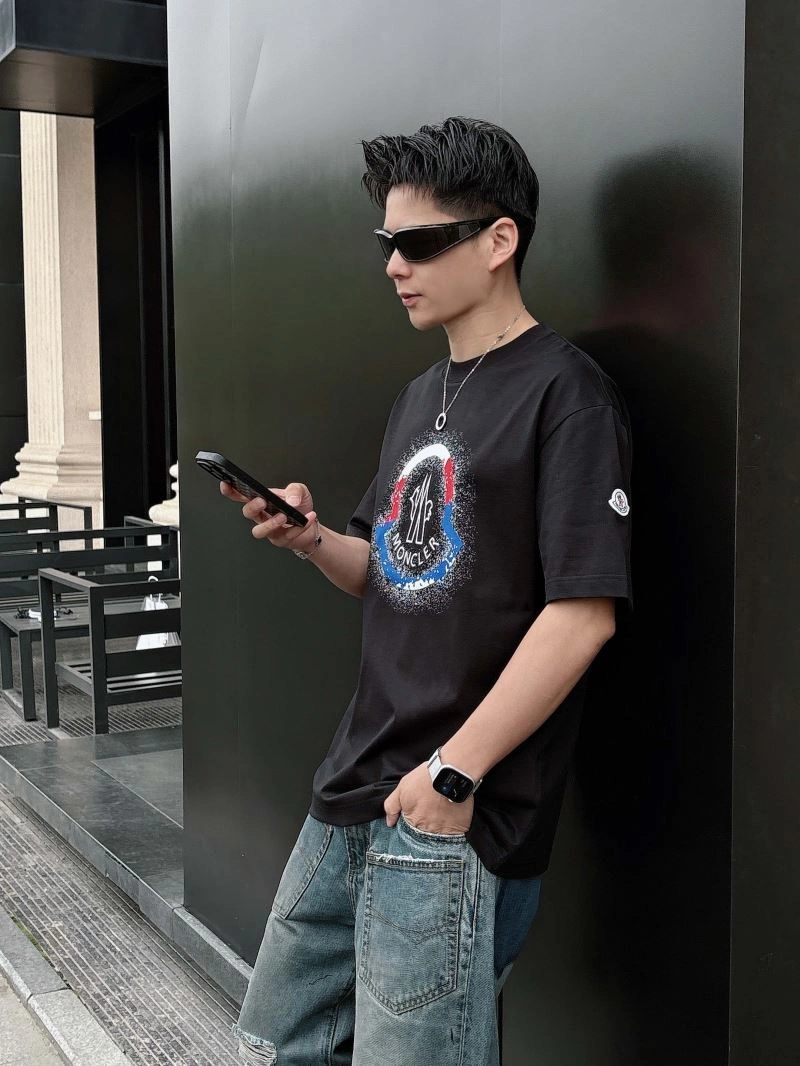 Brand-original Moncler T-Shirts