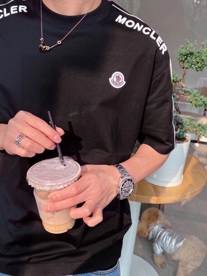 Inexpensive Moncler T-Shirts