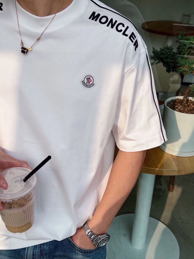 Indistinguishable Moncler T-Shirts