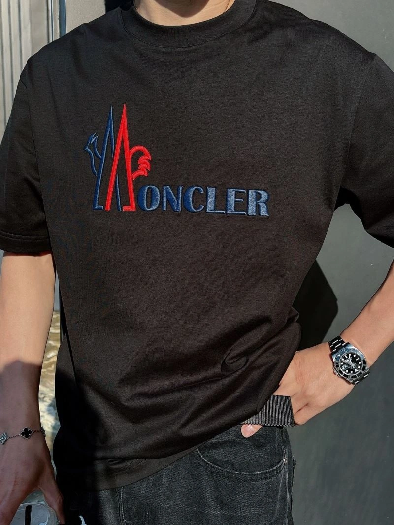 Value-priced Moncler T-Shirts