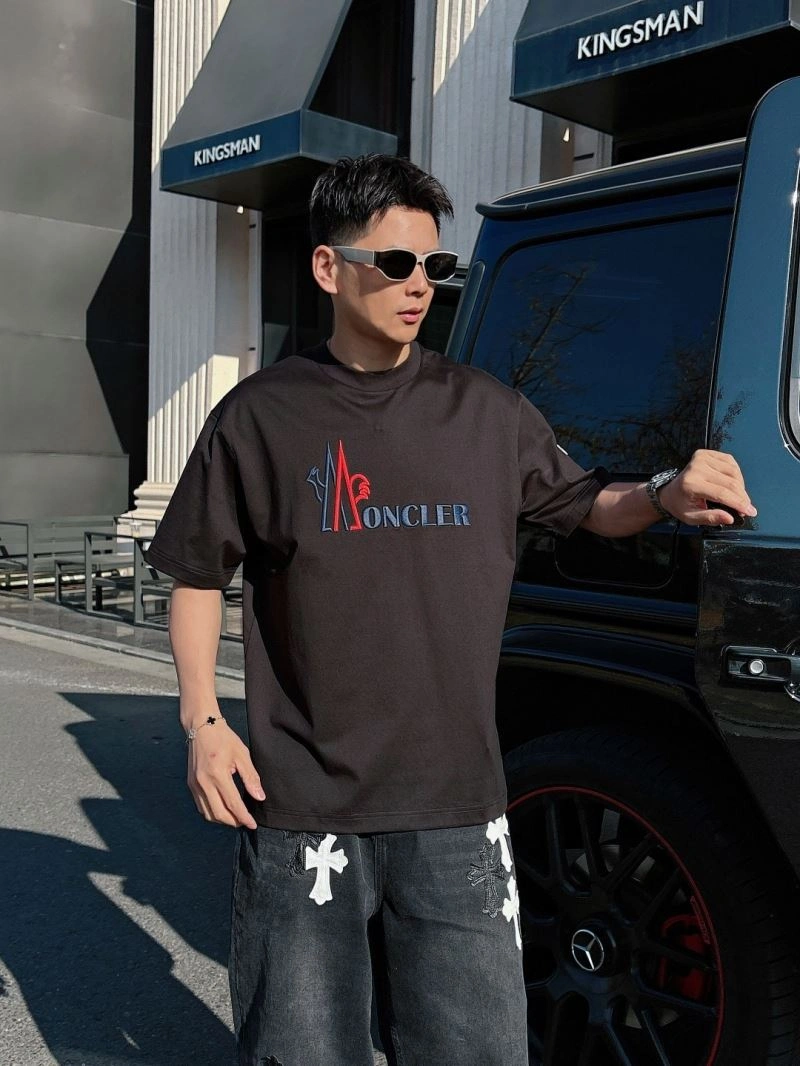 Value-priced Moncler T-Shirts
