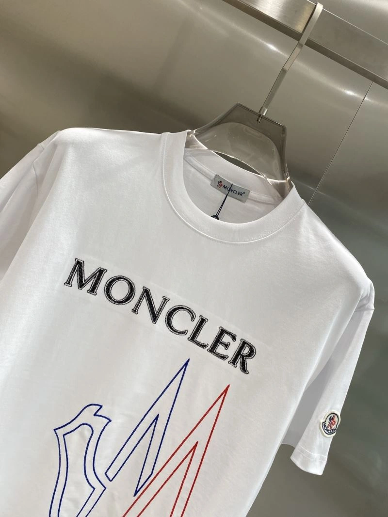 Perfect replica Moncler T-Shirts