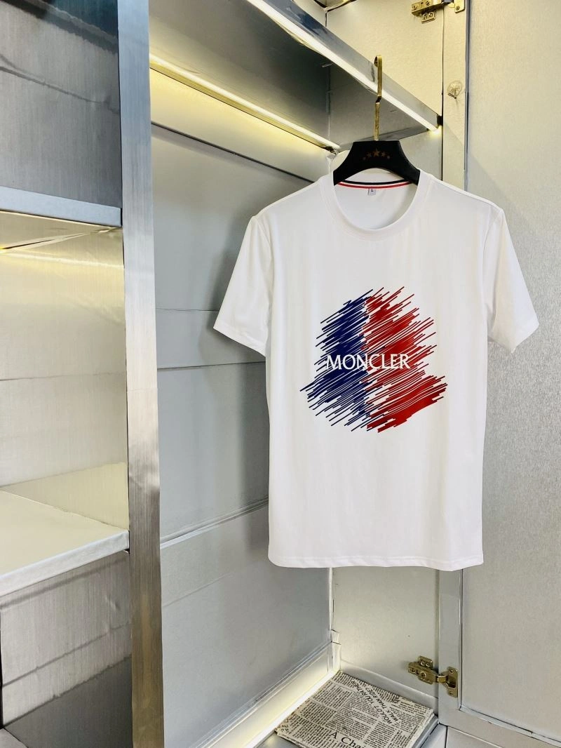 Top mirror Moncler T-Shirts