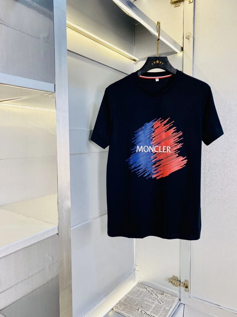 Top mirror Moncler T-Shirts