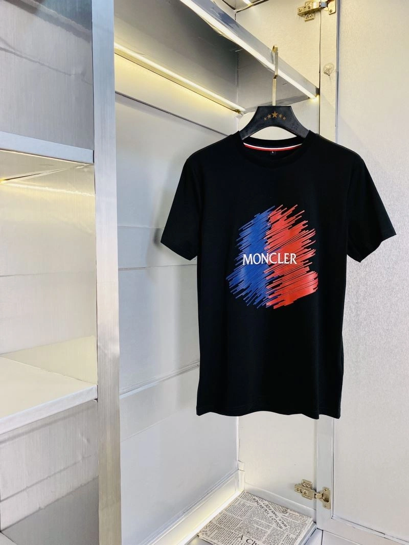 Top mirror Moncler T-Shirts