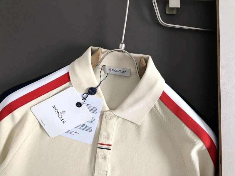 Precise copy Moncler T-Shirts